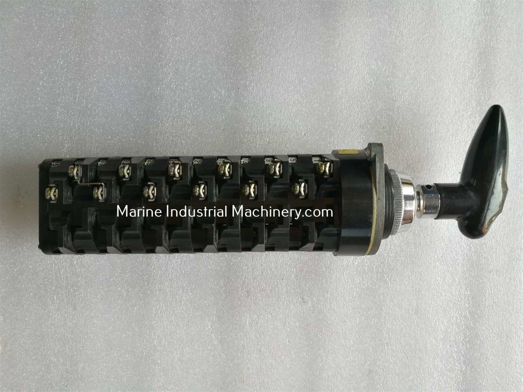 Fuji Electric RC310-1 Control Selector Switch | Marine Industrial Machinery